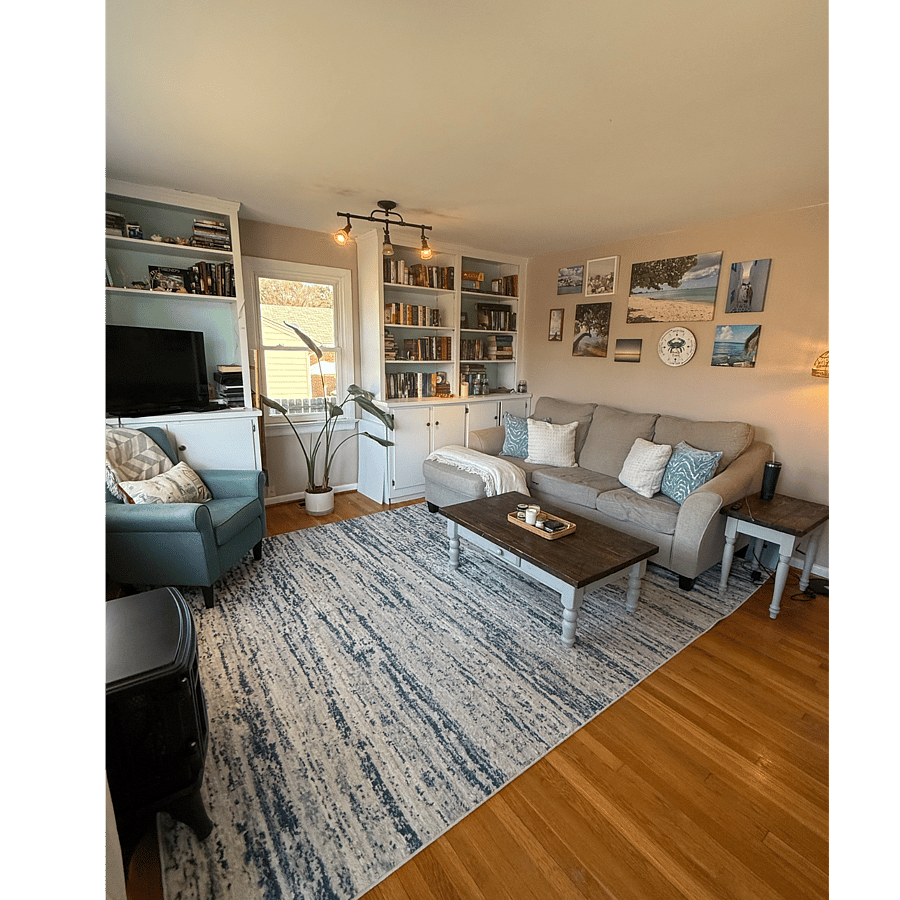 Private room in great location