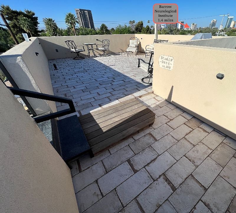 Luxury Studio with Private Roofdeck in Central Phoenix