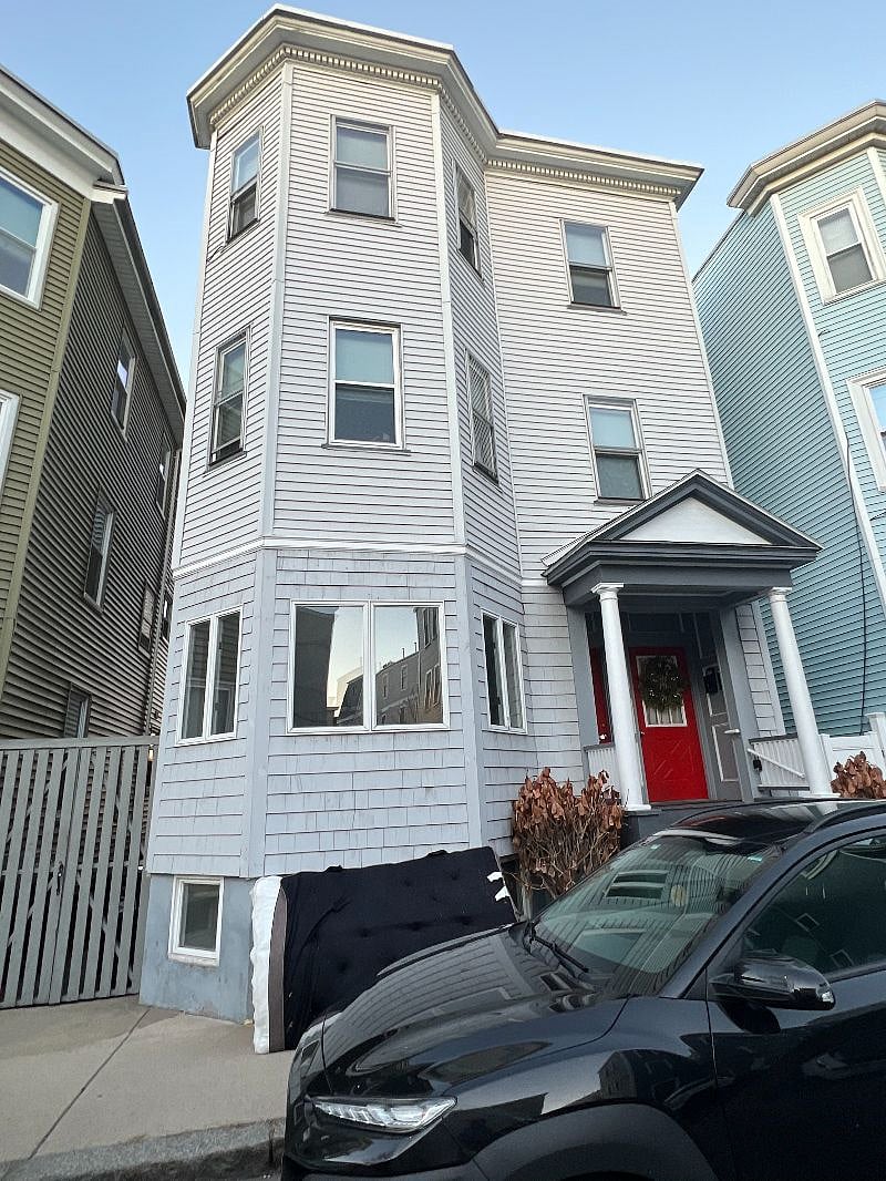 Fully Furnished, All Utilities Included 1B1B in Southie- Full Unit also ...