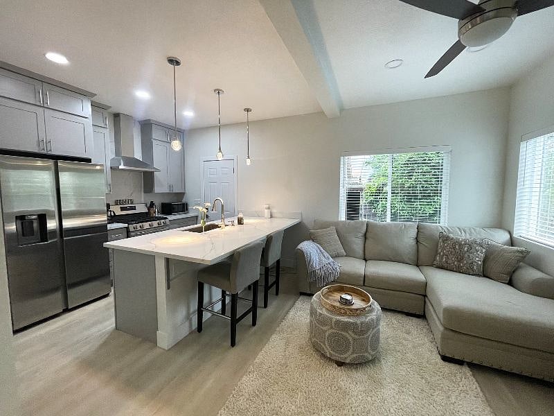 Brand New Lakeside Unit in Laguna West