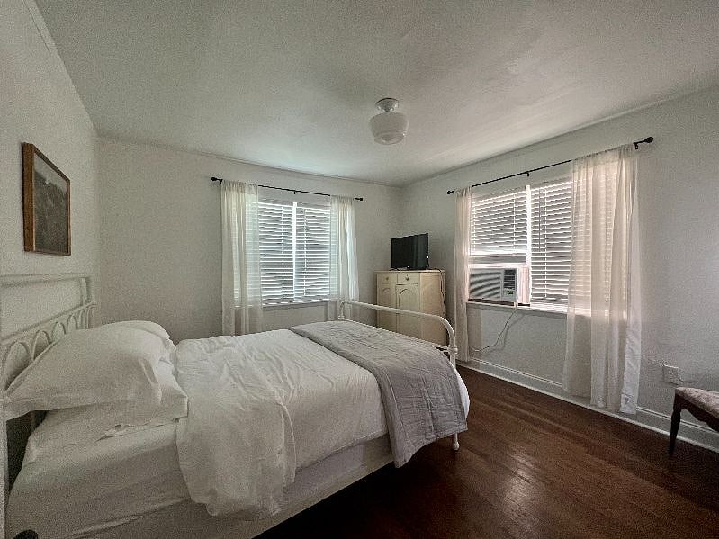 Charming newly remodeled property by the Plaza District