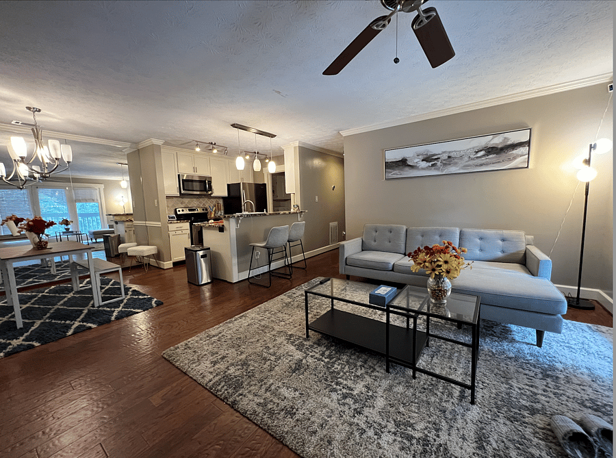 Cozy 2/1 Bedroom Condo in Decatur