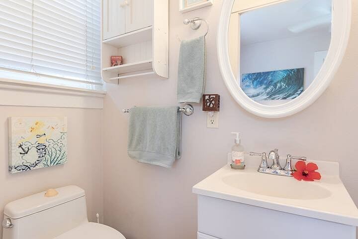 One Bedroom Cottage in the Heart of Kaimuki