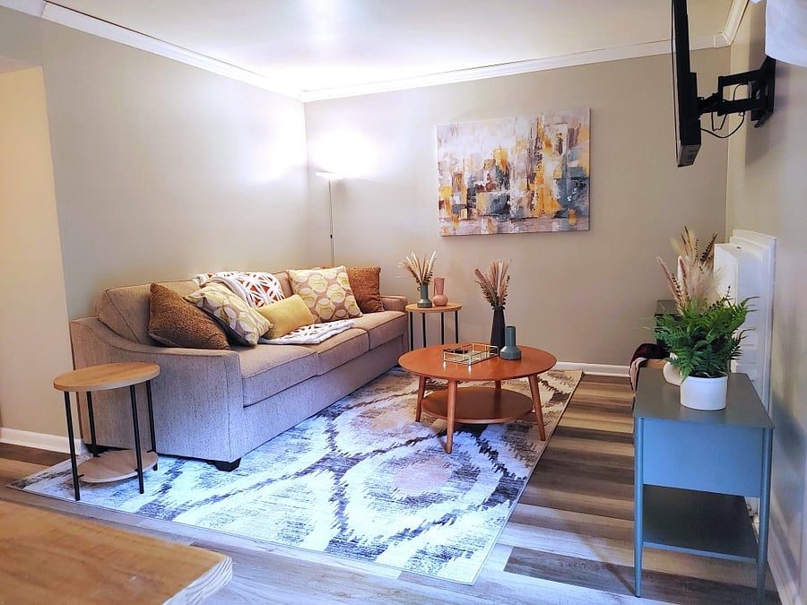 WELCOME to your HOME away from home