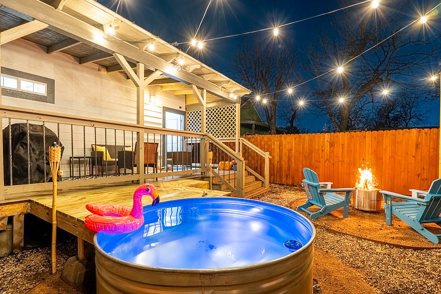 Blue Star - Cowboy Pool--Big Backyard--Firepit--Riverwalk--Downtown San ...