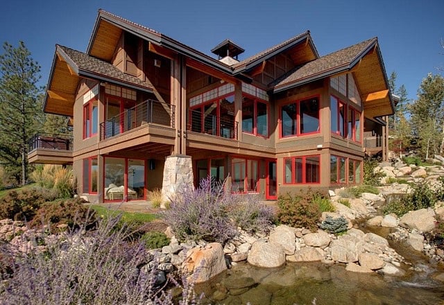 Spectacular Lakefront Estate - Renting Detached Guest House