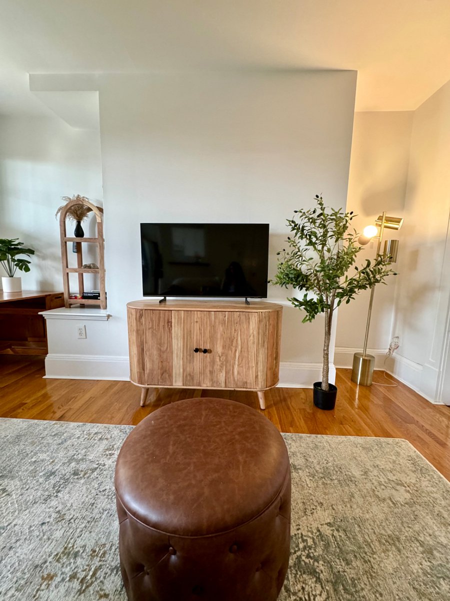 East Boston, Beautiful, Light-Filled, Newly Furnished 1-Bedroom ...