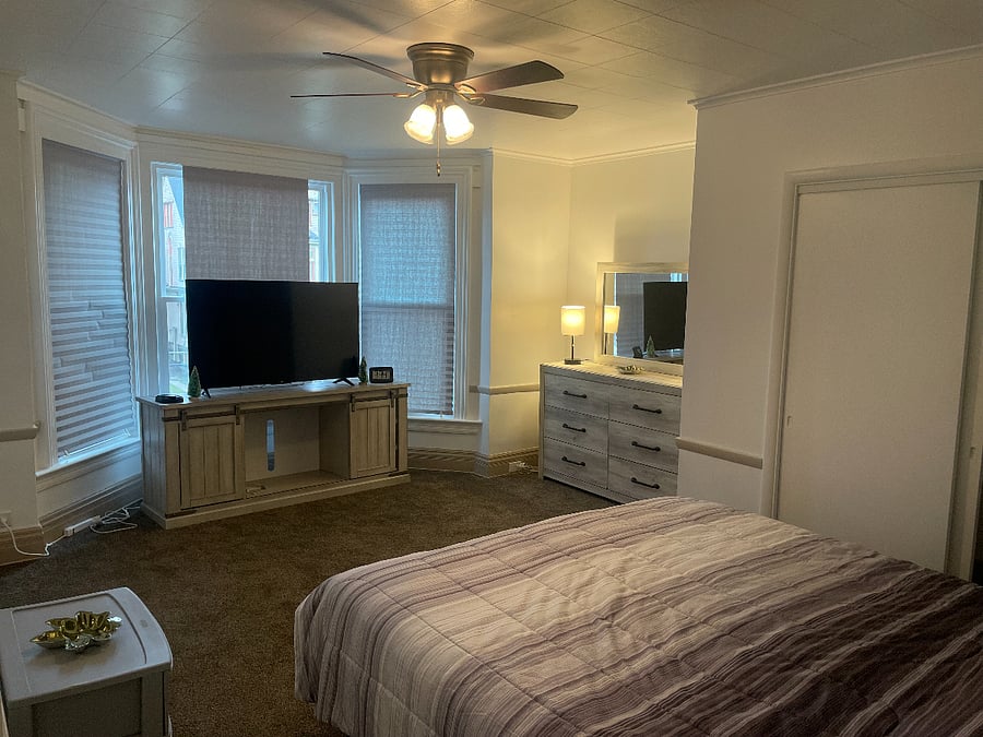 Luxury Rooms Designed For Traveling Professionals