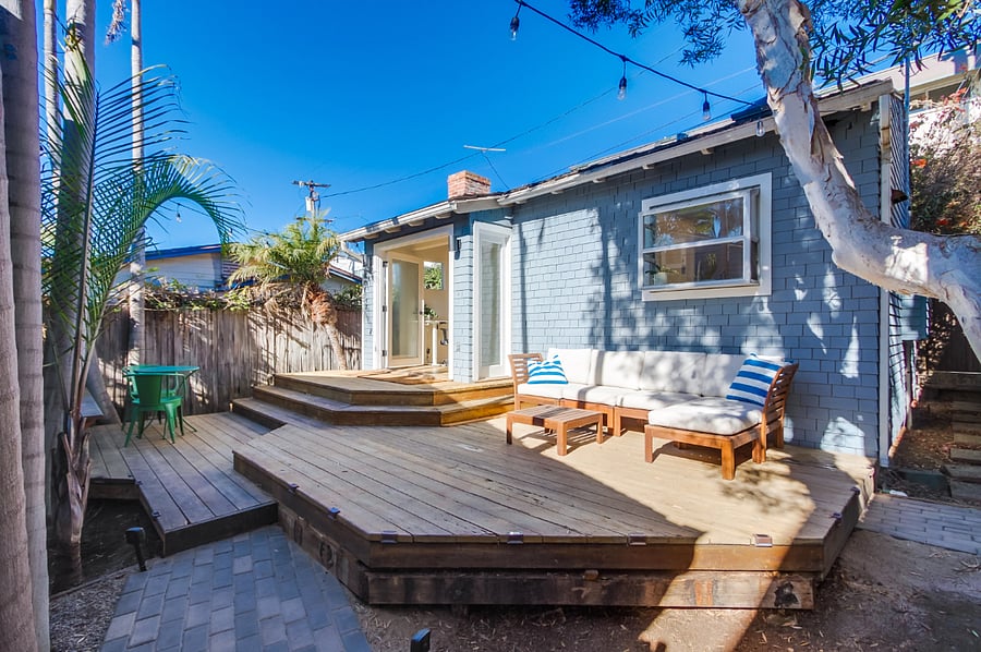 Charming La Jolla Beach Cottage - Steps to Windansea Beach