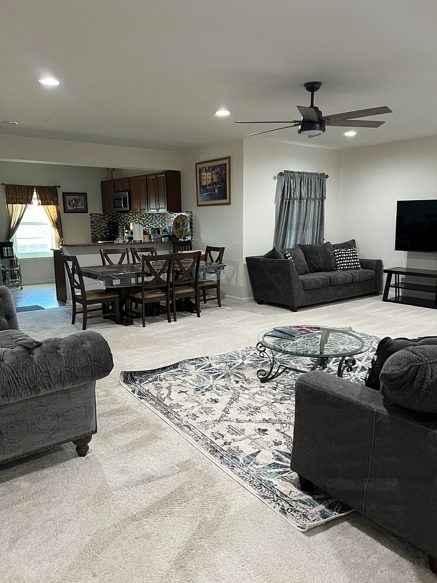 Welcome to our spacious and stylish 2100 sq feet basement suite of 7000 ...