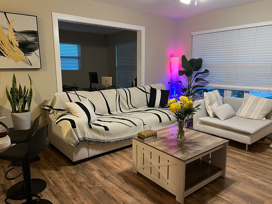 Furnished Room in Spacious South Tampa Home Near Bayshore Large ...