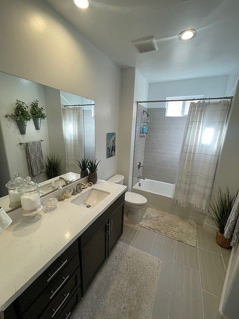 Private Room and Bathroom in SLO