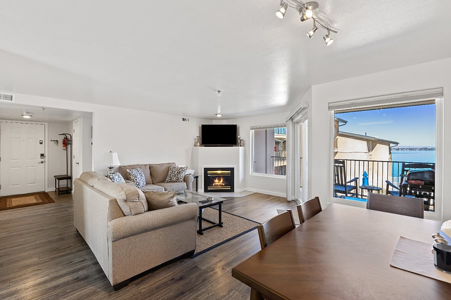 Lakefront Condo with Pool and Dock, Fully Stocked and Ready for Move In