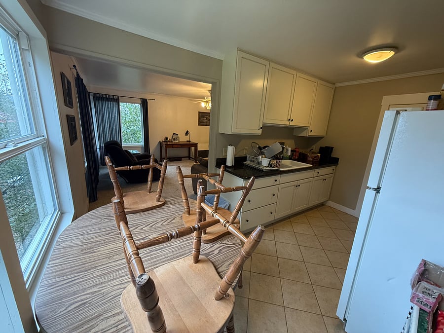 Furnished 2BR/1BA Units All Utilities WiFi Downtown Ketchikan, AK