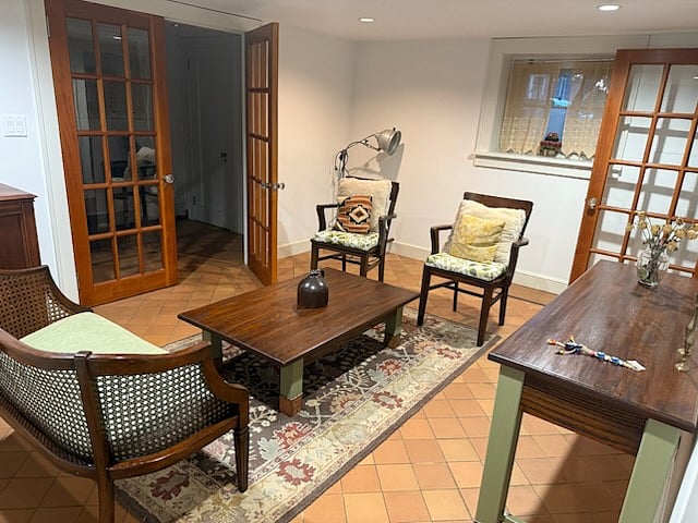 Bright, Comfortable Furnished Apartment with Private Entry & Parking