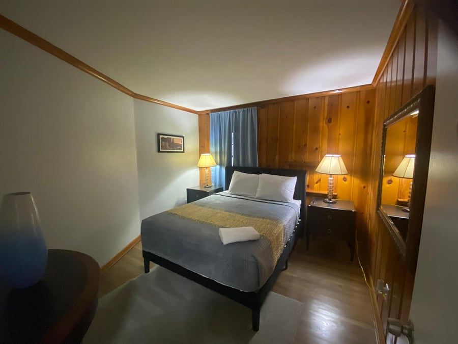 4BR / 2BA Main House Include In Law ( UNIT A & B)