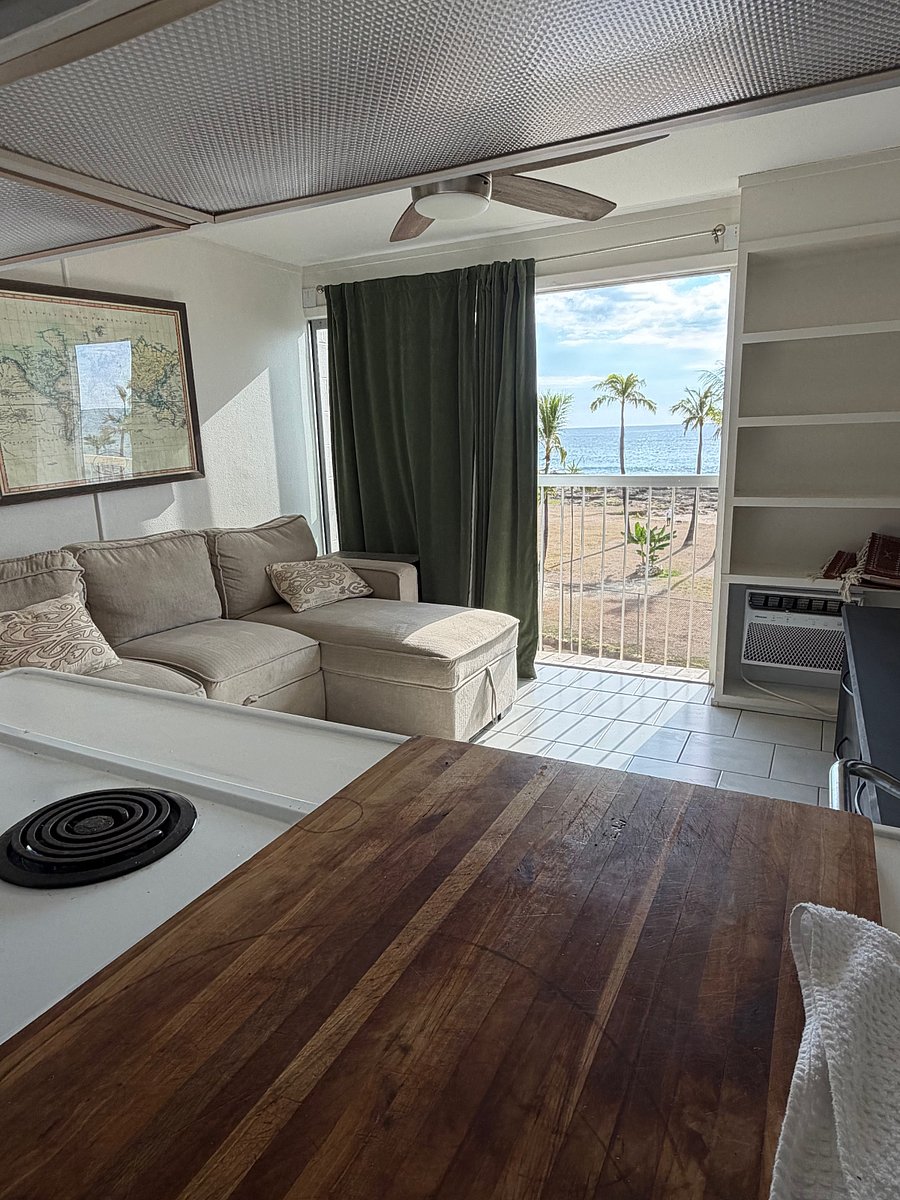 The Beautiful Westside Beach Front Condo