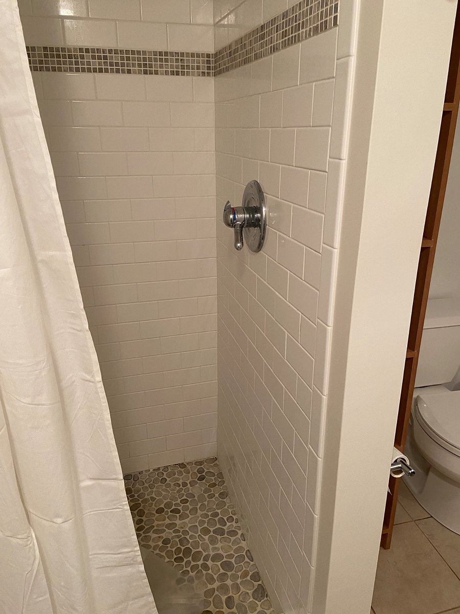 Spacious Studio Apartment